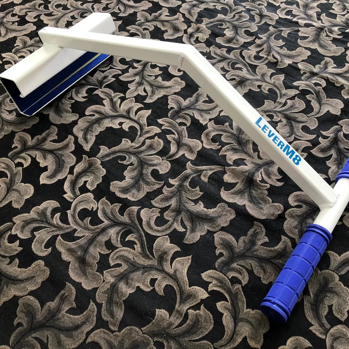 LeverM8 Pop-Top Lifter | Award RV – Award RV Superstore